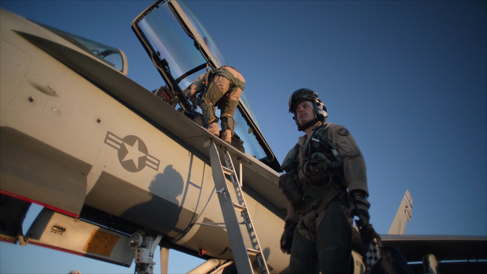 combat fighter pilot